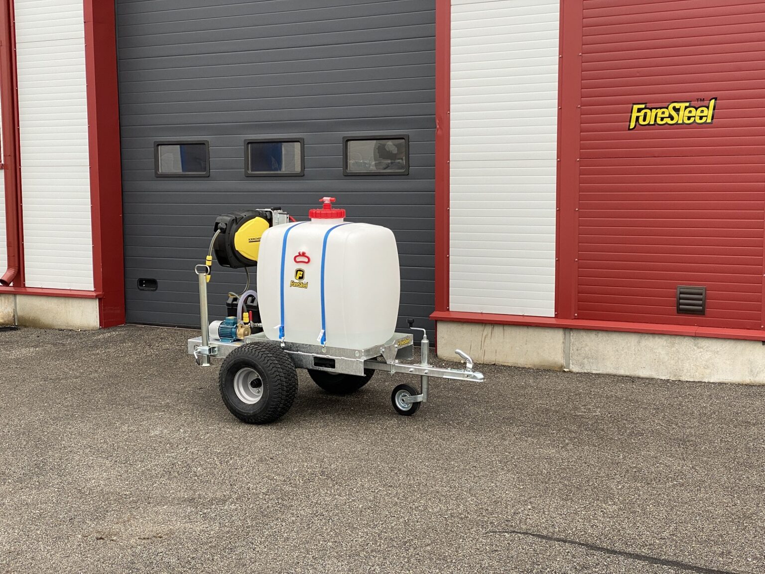 FTW-300T Trailed Water Bowser - Foresteel: Leaf Trailers, Leaf ...